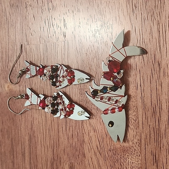Liztech | Jewelry | Vintage 989 Liztech Fish Earrings And Pin | Poshmark